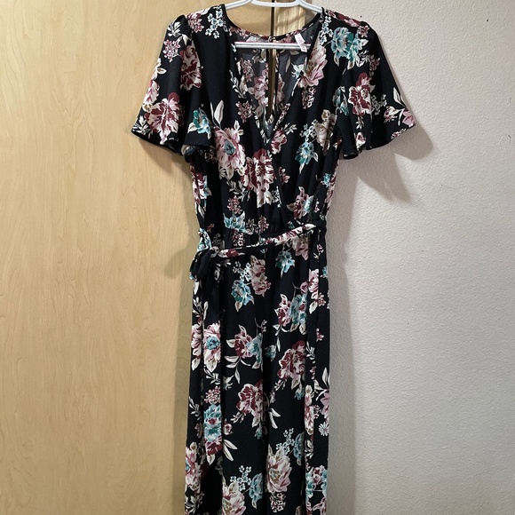 Xhilaration | Pants & Jumpsuits | Women Small Floral Jumpsuit Romper ...